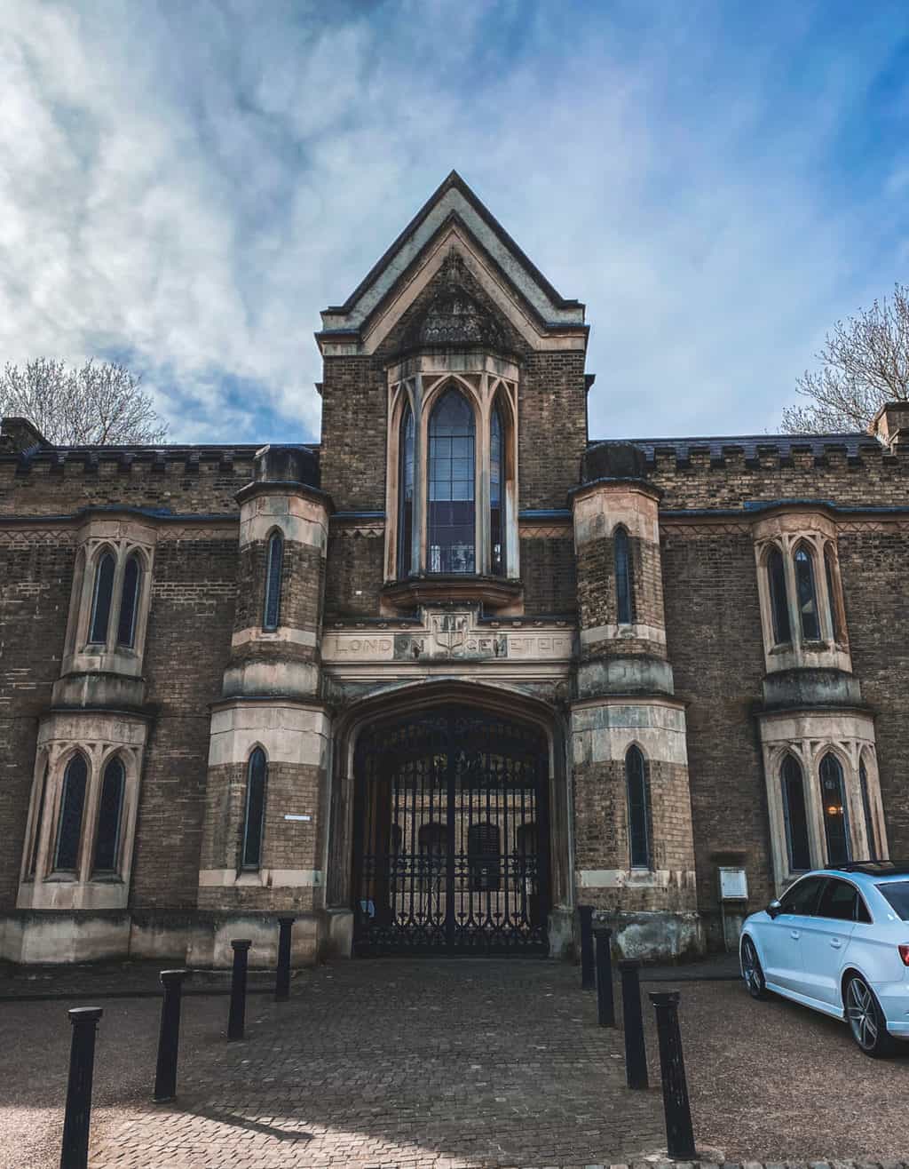 Highgate - the hidden gem of London | Best things to do in Highgate