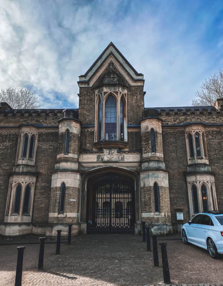 Highgate - the hidden gem of London | Best things to do in Highgate