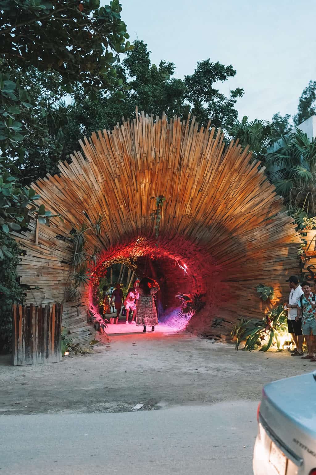 Best Areas To Stay in Tulum: Centro (Aldea Zama etc) vs Zona Hotelera