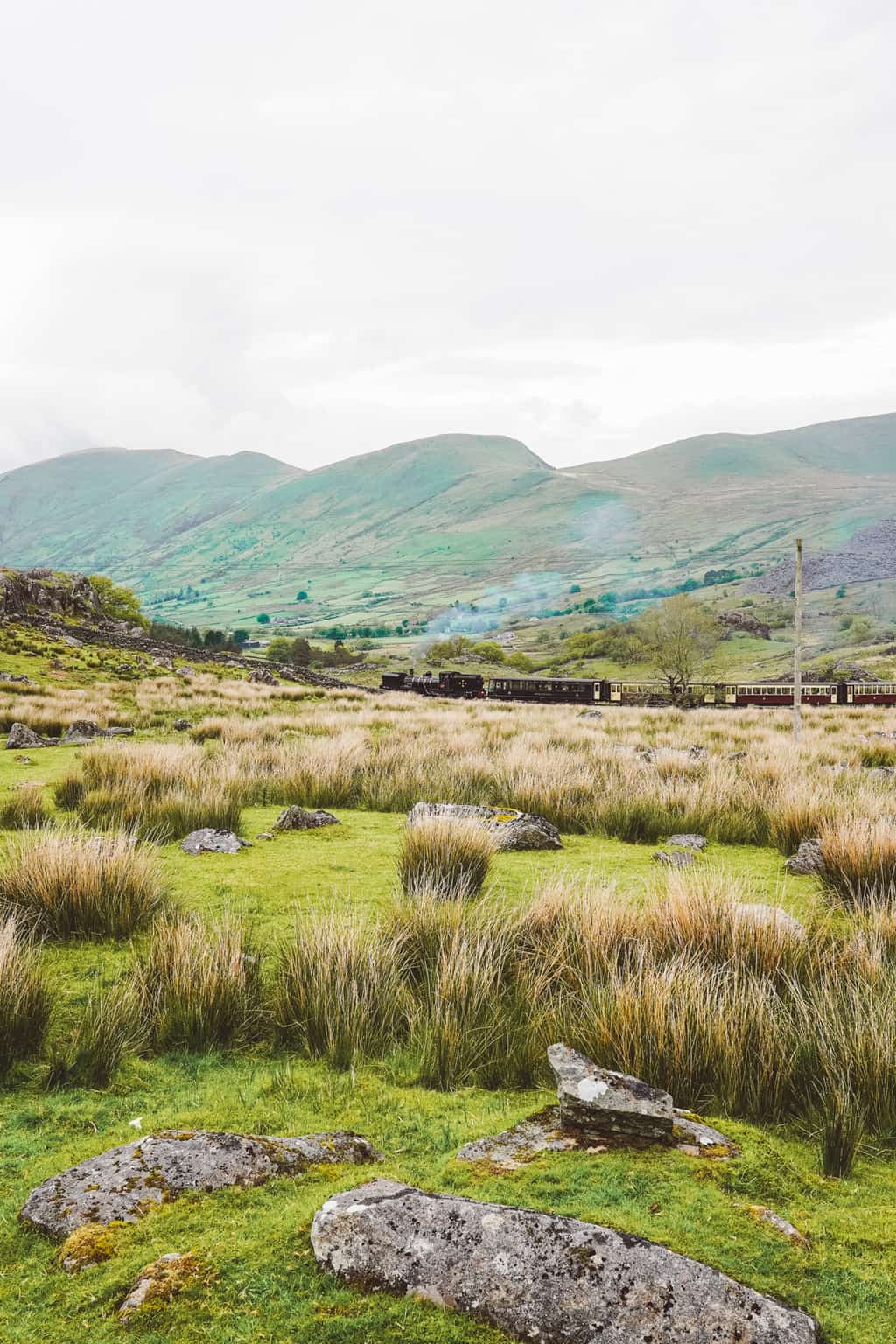The best first-timer's hike in Snowdonia. Rhyd Ddu & Llanberis path