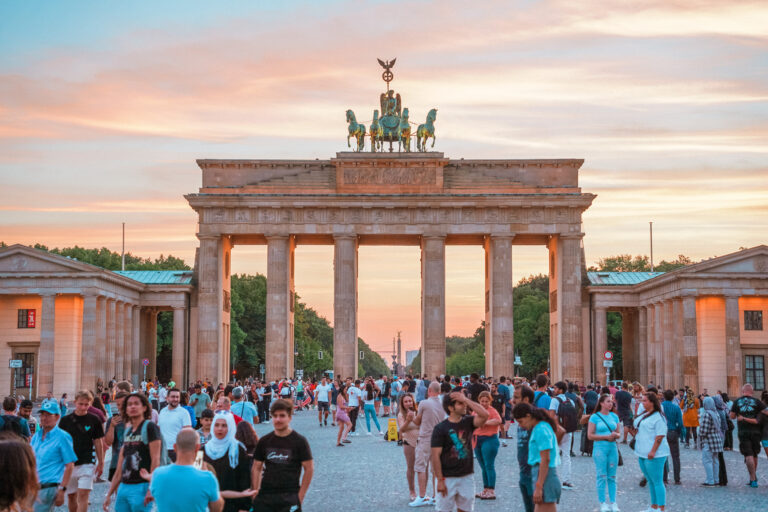 20 most Instagrammable places in Berlin - Photo guide to Berlin